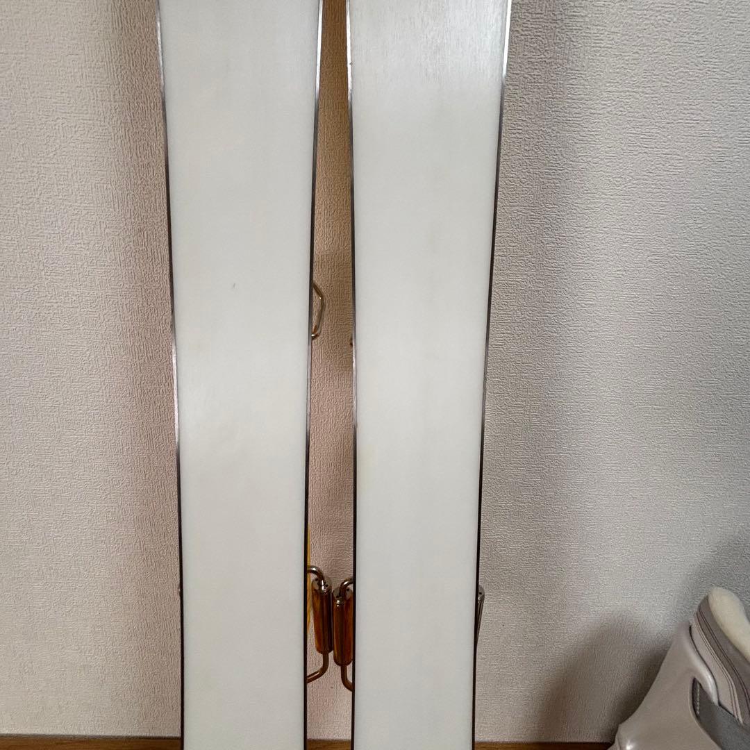 美品 レディースショートスキーセット　ファンスキー　Hart 25-25.5cm