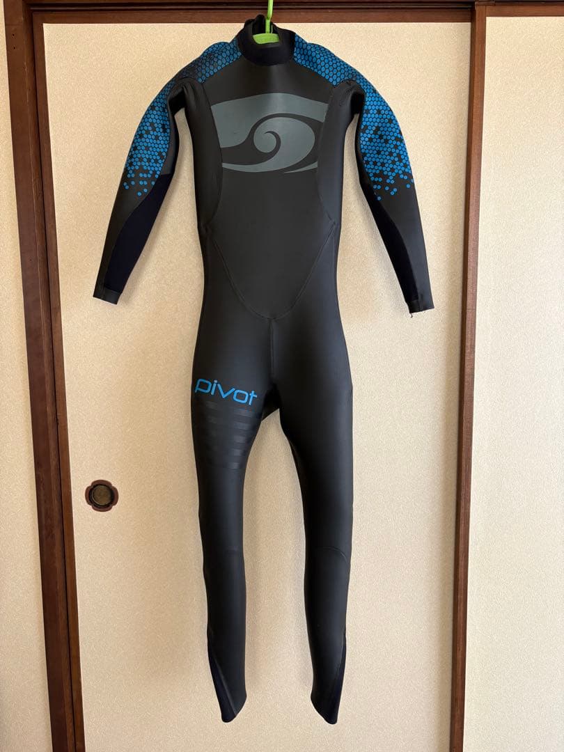 blueseventy ブルーセブンティー pivotウェットスーツ （SMT）