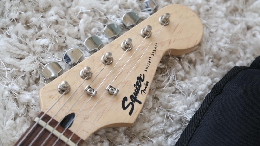 Squier Bullet HSS Stratocaster ブラック　美品
