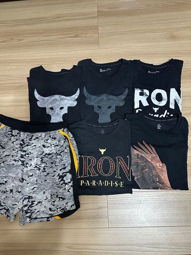 プロジェクトロックTシャツ5枚(L)アンダーアーマーランニングパンツ(XL)