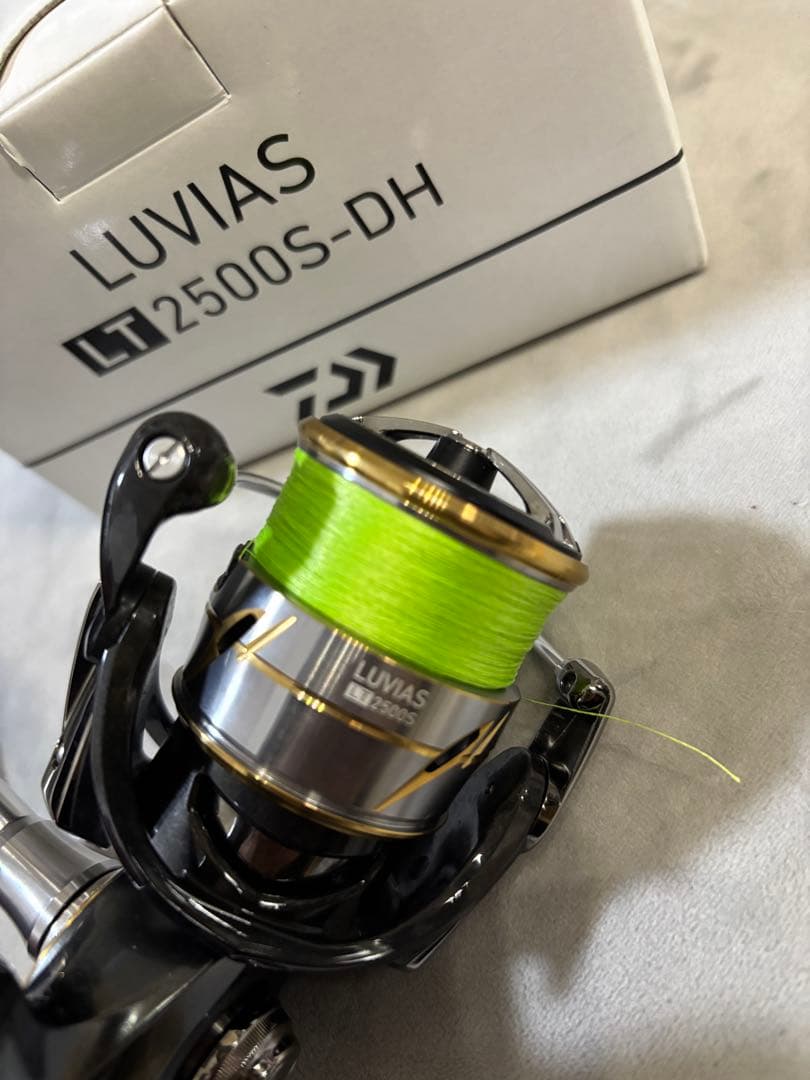 DAIWA LUVIAS LT2500S-DH スピニングリール
