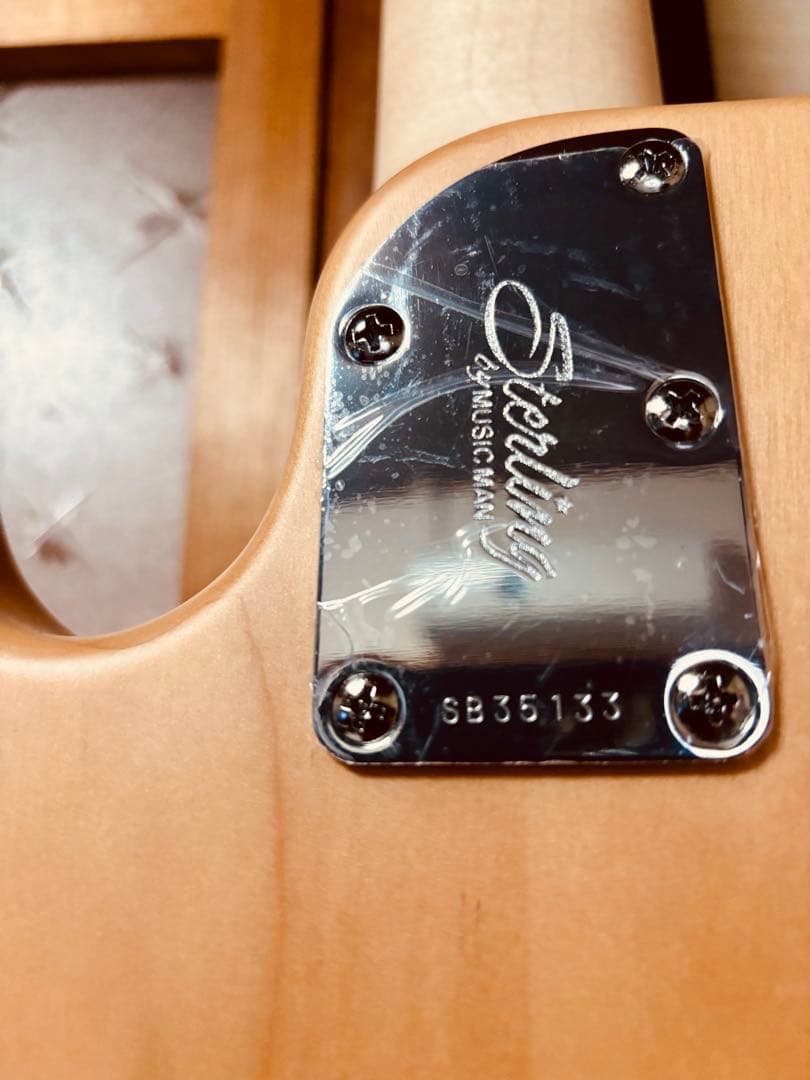 Sterling by music man joe dart 4弦エレキベース