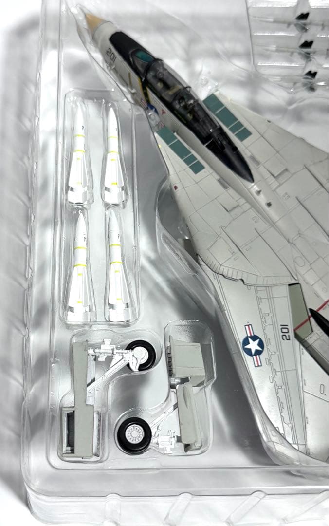 UNIMAX 1/72 F-14A Tomcat VF-84 ジョリーロジャース