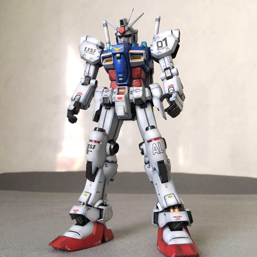 ガンプラ 完成品 1/100 MG RX-78 GP01 ガンダム 試作1号機