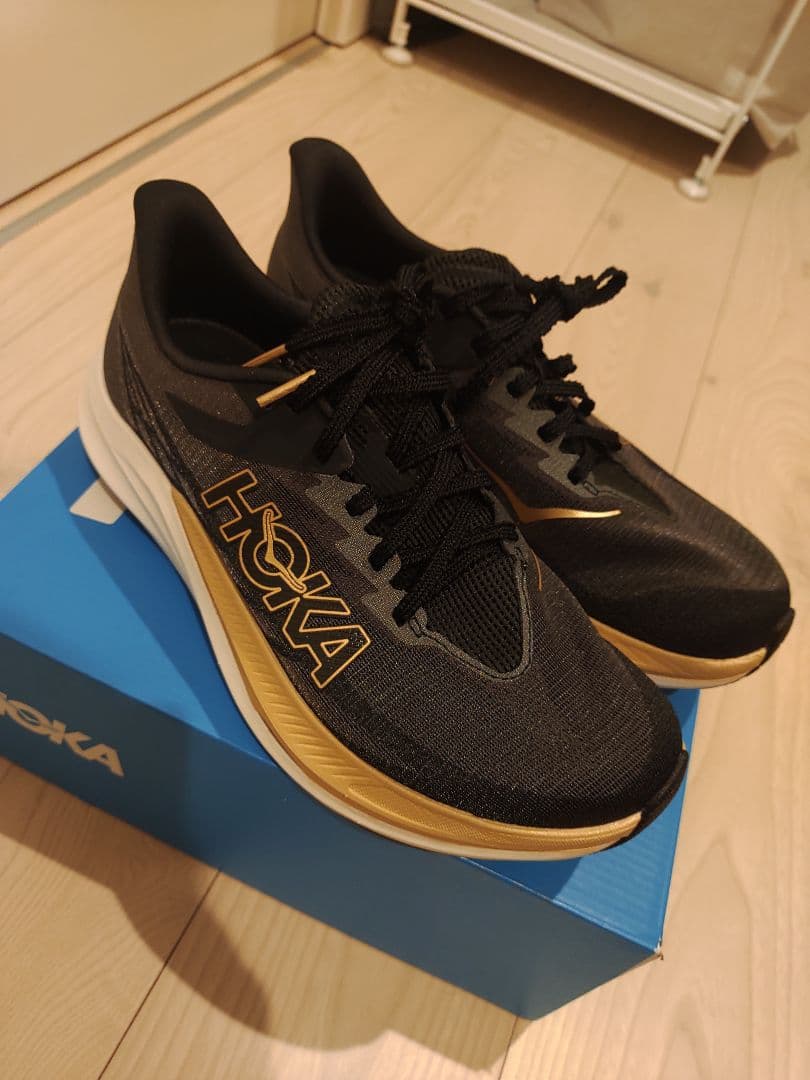 g*y様 【走行10km】HOKA ROCKET X3 虎視眈々パック 25.0