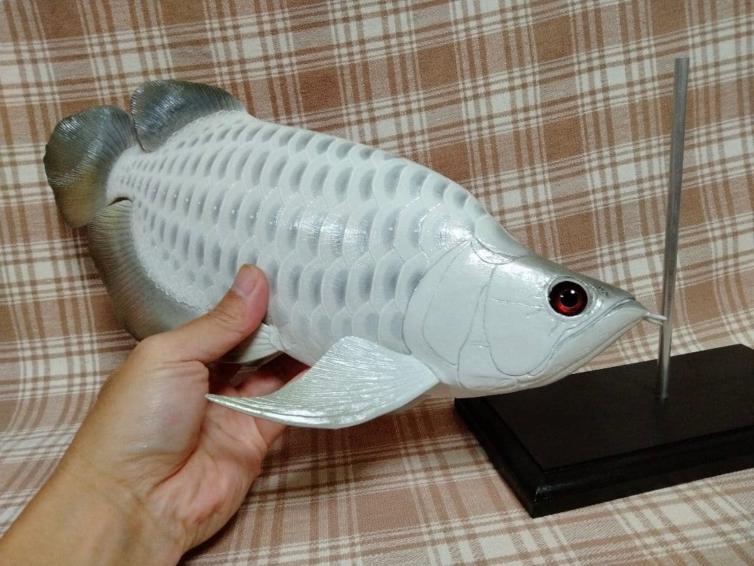 ハンドメイド　36cmアロワナ　白　フィギュア　レプリカ　魚模型　置物　オブジェ