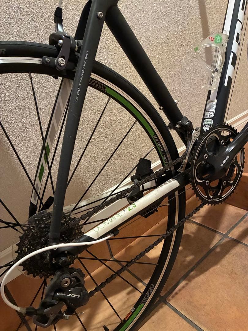 Trek ロードバイク DOMANE2.3
