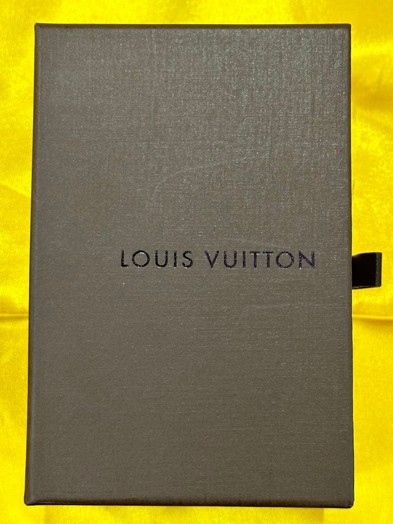 LOUIS VUITTON ルイヴィトン マルシャポー ダミエ 小物入れ