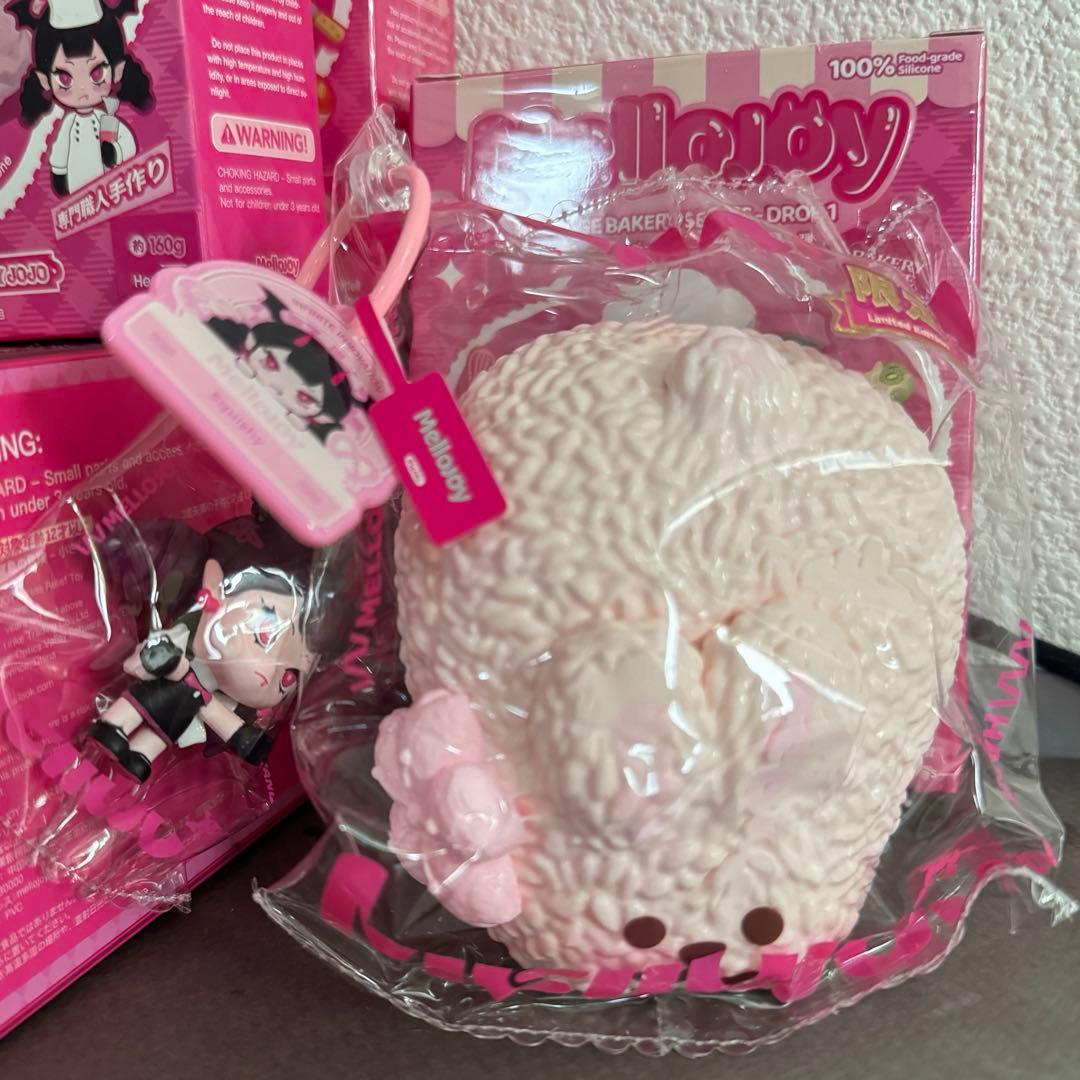mellojoy スクイーズ　ベーカリー　シークレット　腹ペコ桜ウサギ♡