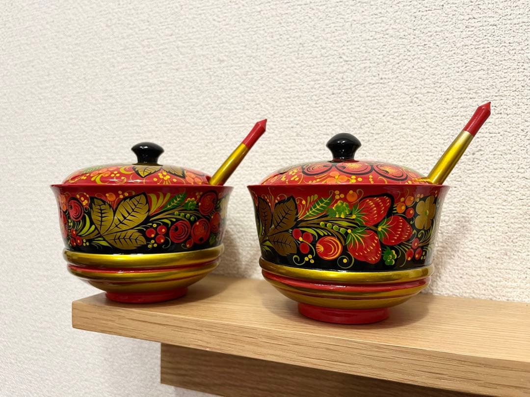 ロシア伝統工芸品　ホフロマ塗り　大皿　お椀2個セット