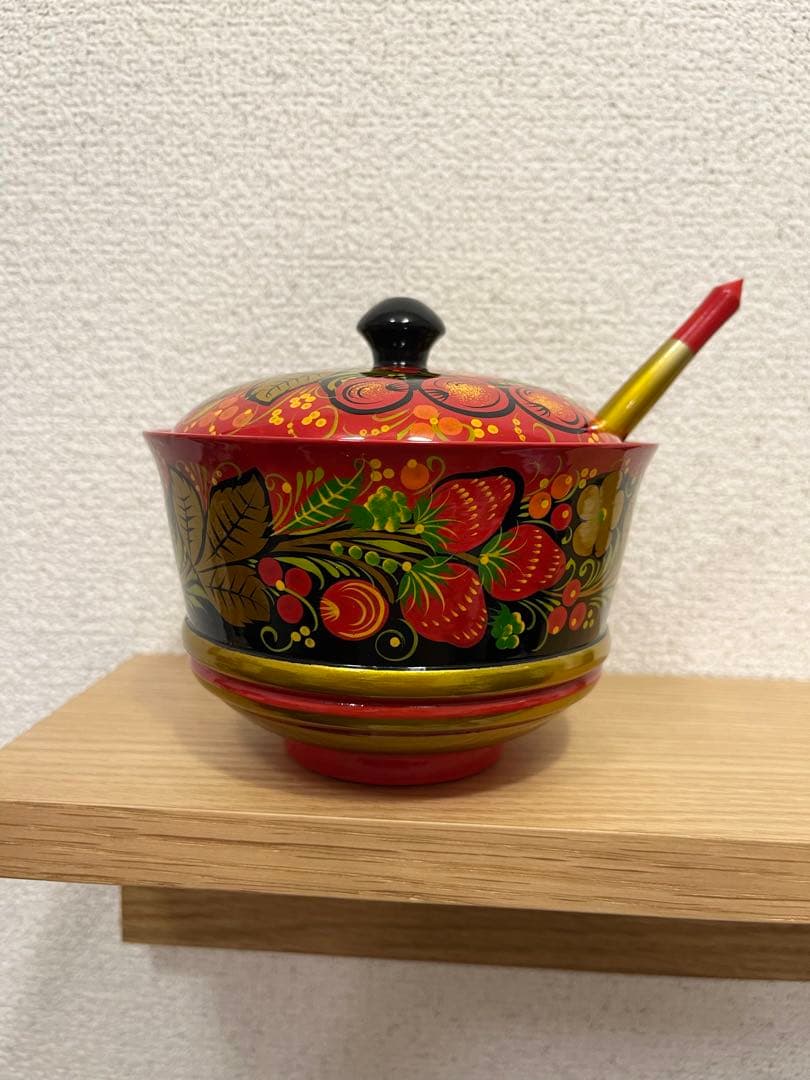 ロシア伝統工芸品　ホフロマ塗り　大皿　お椀2個セット