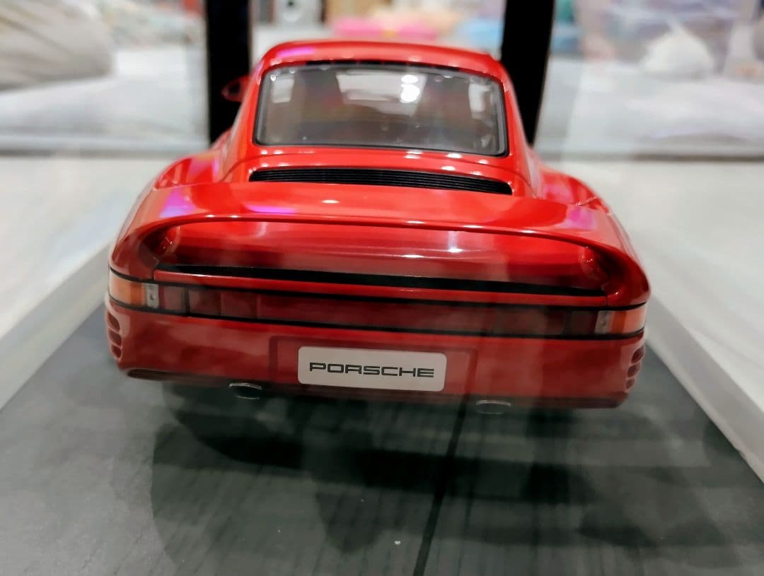 AUTOart MILLENNIUM Porsche 959 赤 1/18