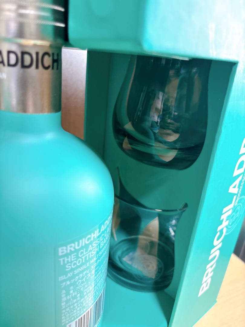 ウイスキー Bruichladdich The Classic Laddie 700ml