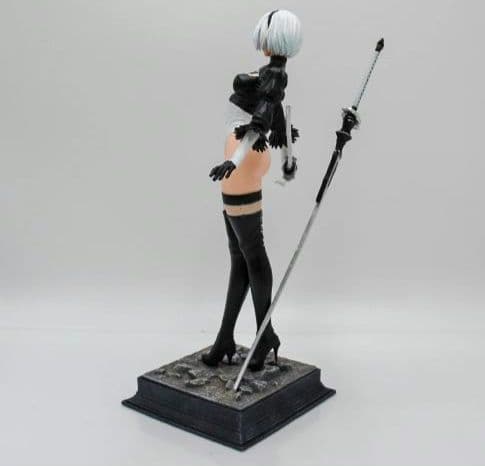 ニーアオートマタ　2b　ヨルハ　黒　フィギュア