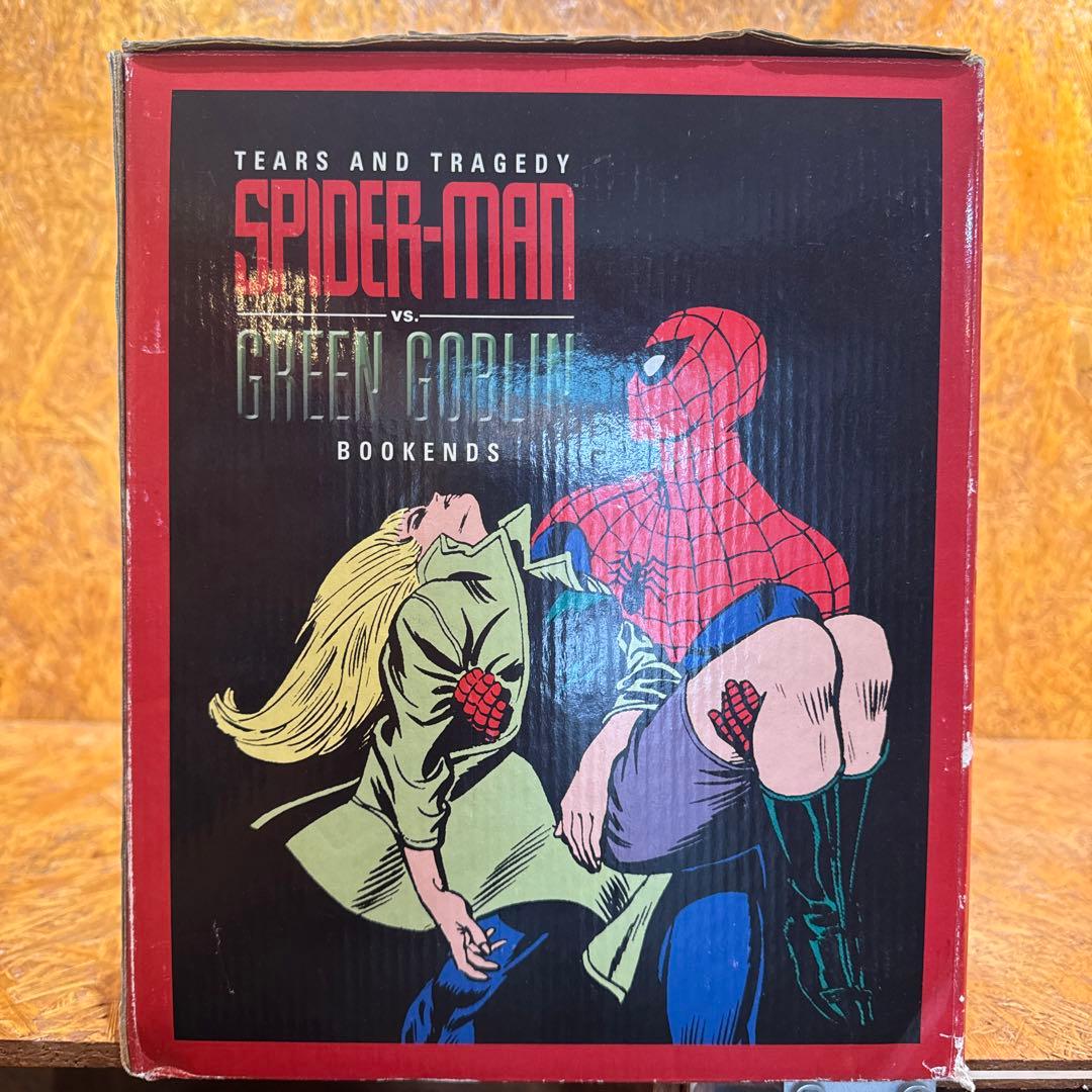 スパイダーマンVSグリーンゴブリン　ブックエンド　マーベル⭐︎新品未開封品⭐︎