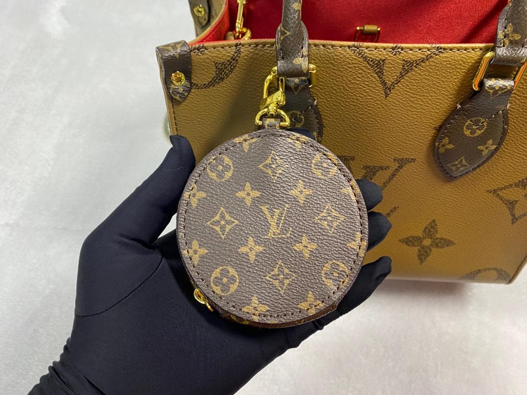 Louis Vuitton モノグラム バッグ ケース付き