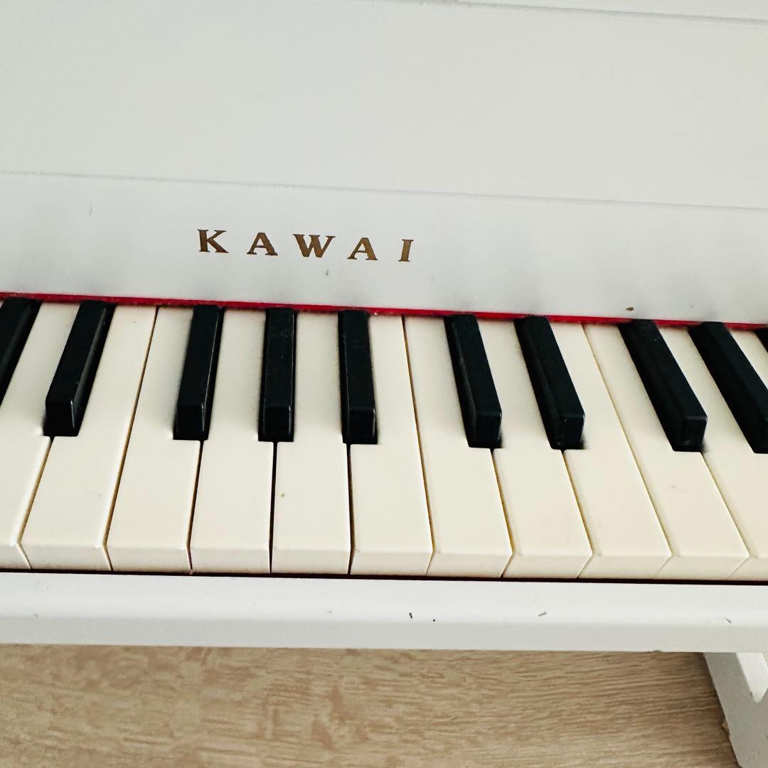 KAWAI アップライトピアノ　白　ミニピアノ