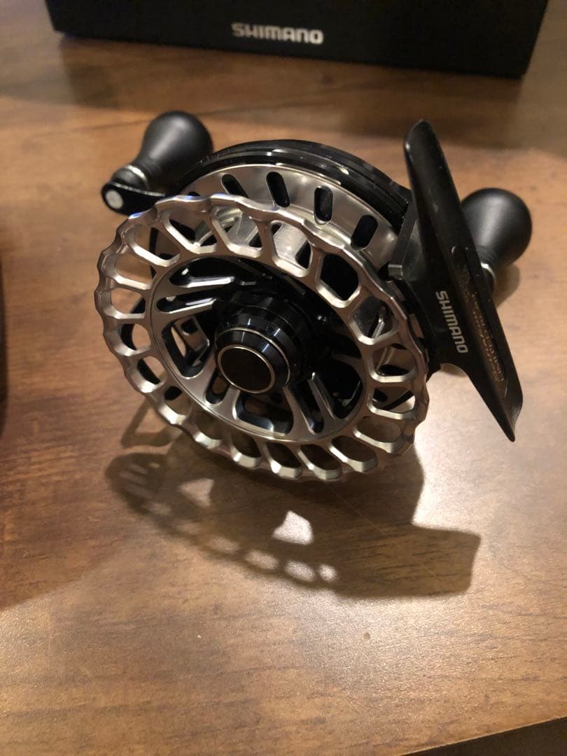 SHIMANO Seihakou LIMITED RC83 右ハンドルリール
