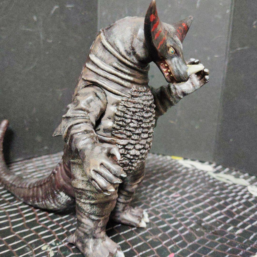 最終価格ウルトラ怪獣現行シリーズ初代マン怪獣ザラガス.アントラー.ゴモラ