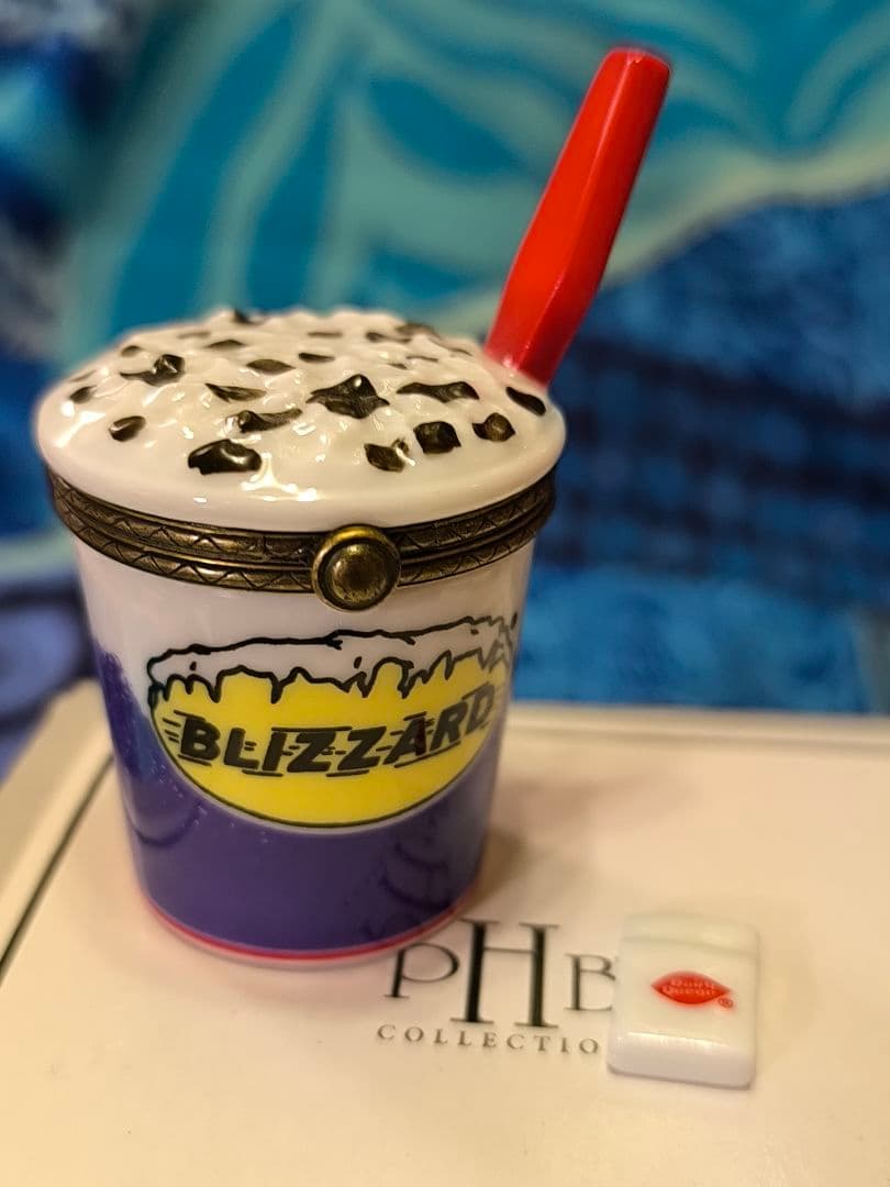 Dairy Queen Blizzard アイスクリーム 陶器ヒンジボックス