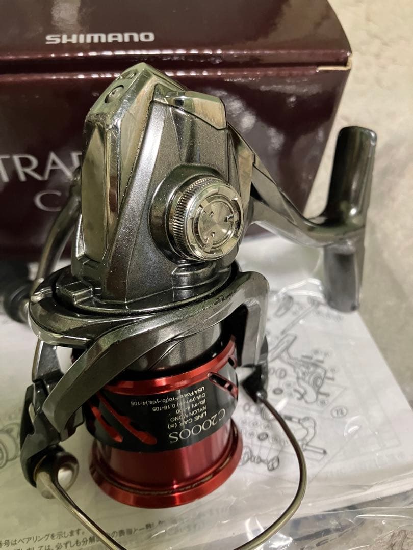 SHIMANO STRADIC CI4+ C2000 スピニングリール