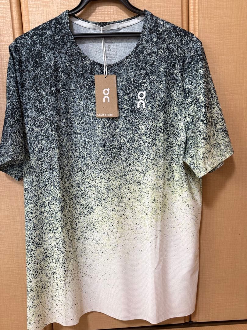 on Count テニスウェア　Tシャツ Mサイズ　全豪オープン