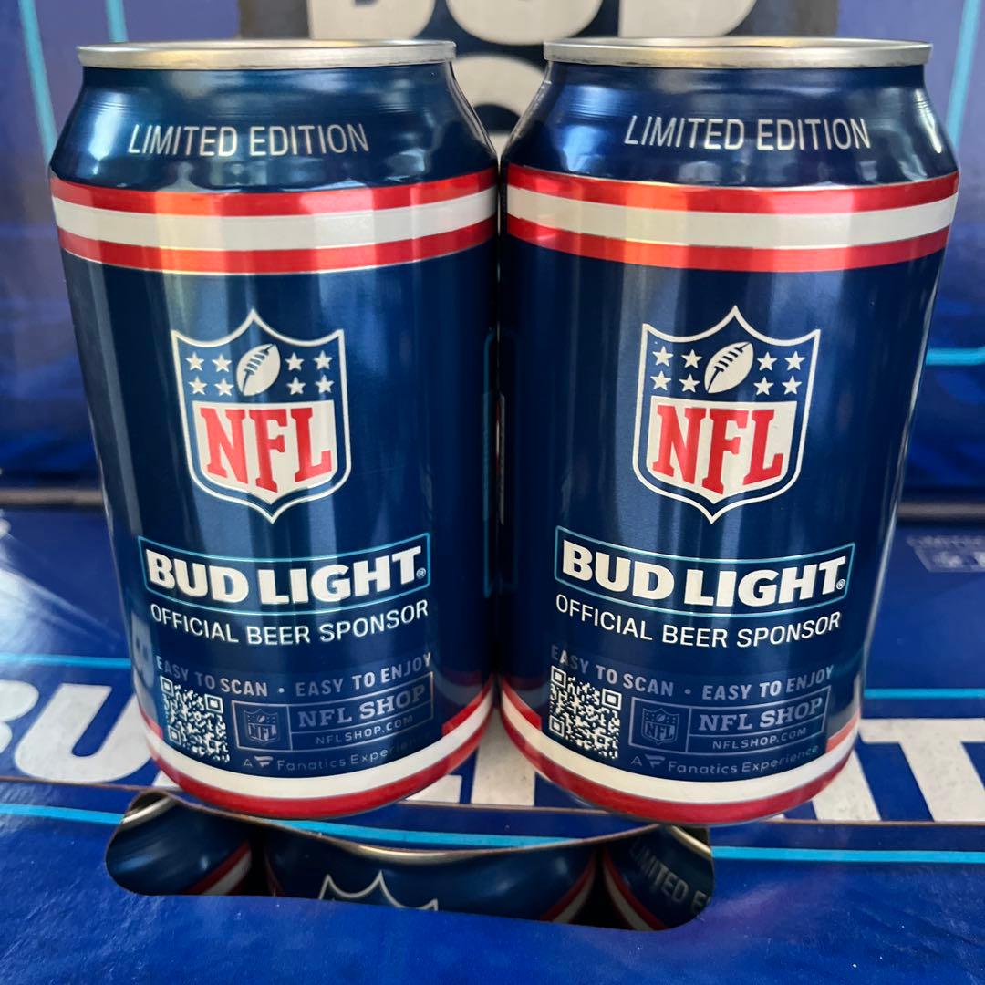 バドワイザー　ライトビールNFLコラボ限定版 355ml✖︎30缶
