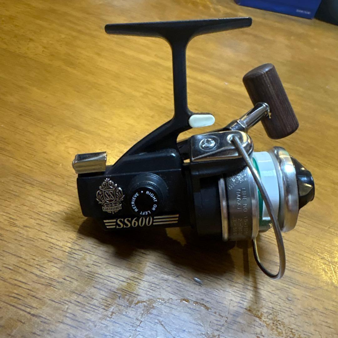 ダイワ　DAIWA SS600 フィッシングリール