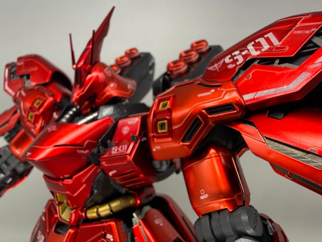 ガンプラ　MG サザビー Ver.Ka スペシャルコーティング 完成品