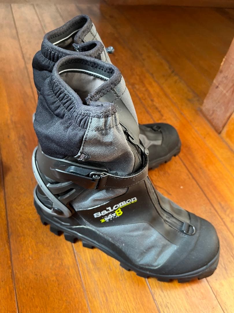 Salomon X-ADV ８　スキーブーツ ブラック　サイズ27