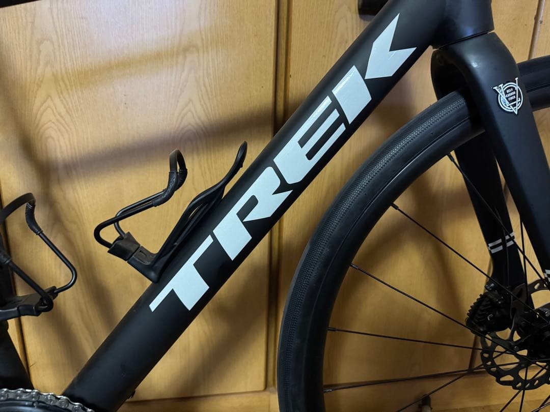 TREK DOMANE AL5 12速　現行モデル！