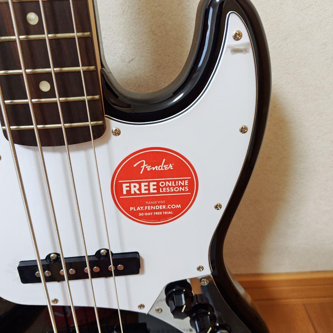 美品　Fender Squier　ブラックエレキベース　島村楽器