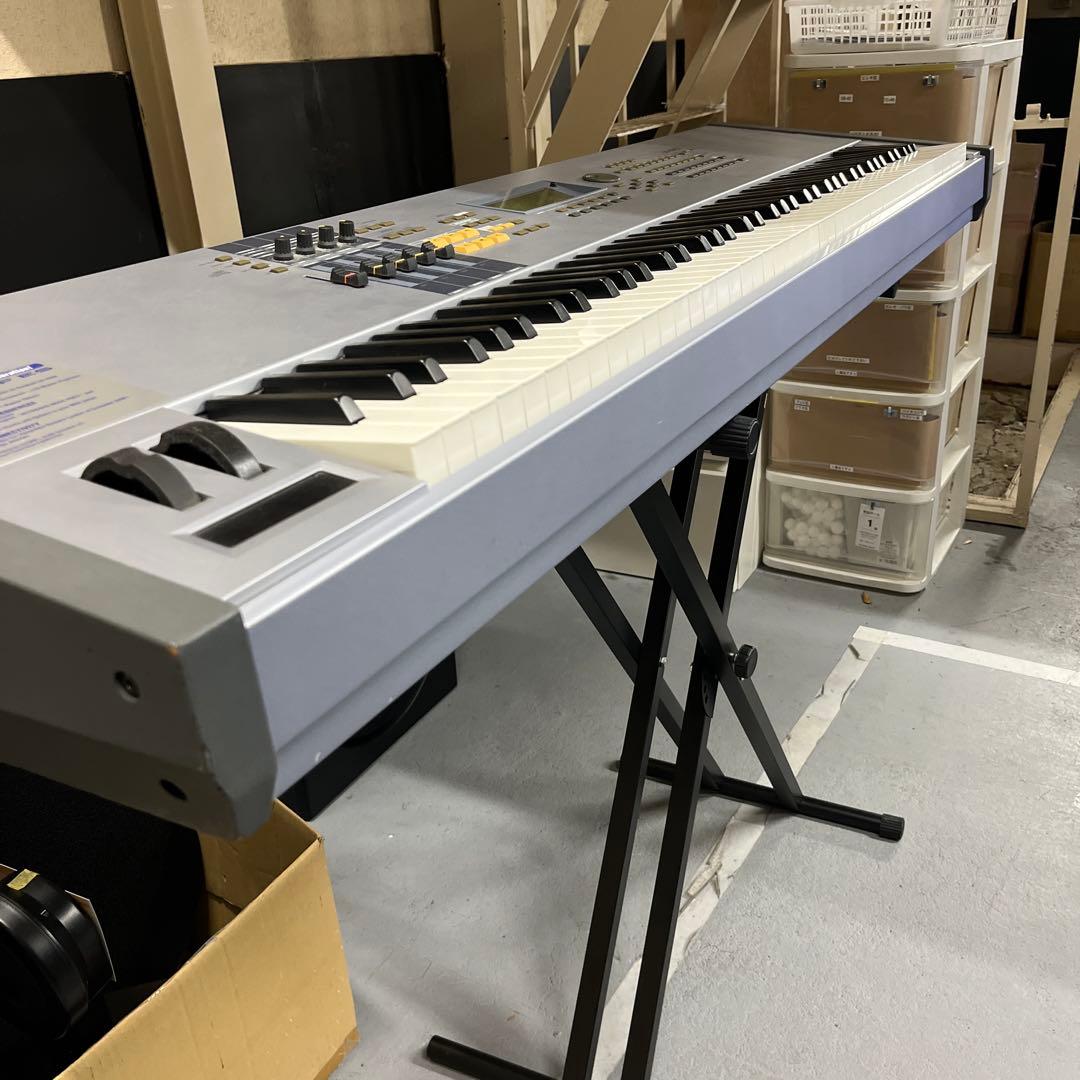 【11380】 YAMAHA MOTIF ES8 シンセサイザー ジャンク品