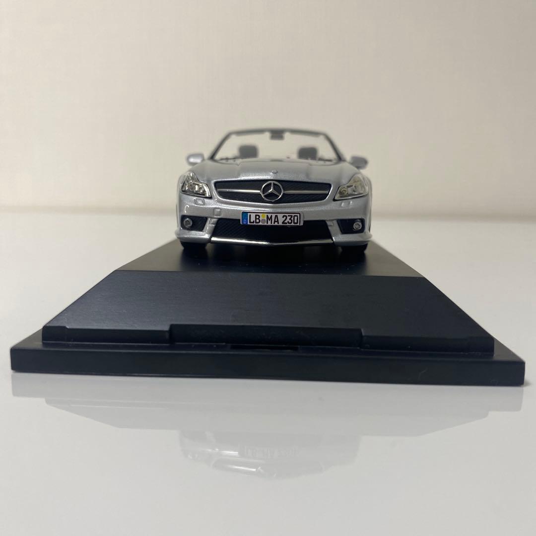 1/43 Mercedes-Benz SL65 AMG（R230後期型)/PMA