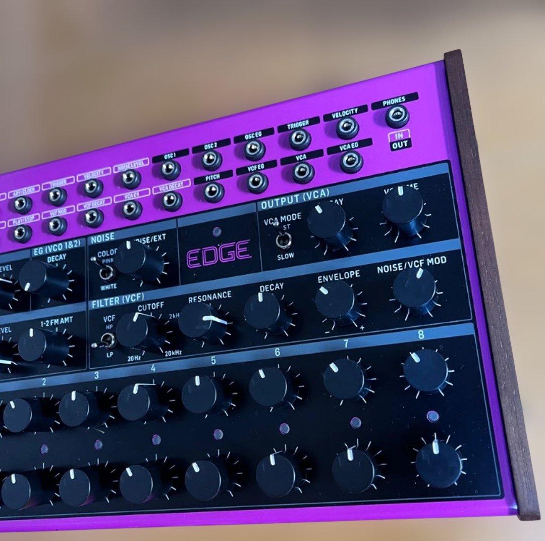 BEHRINGER EDGE セミモジュラーシンセサイザー・DAW・DTR
