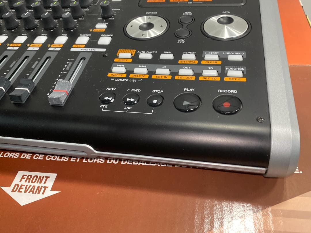 TASCAM DP-02 MTR マルチトラックレコーダー