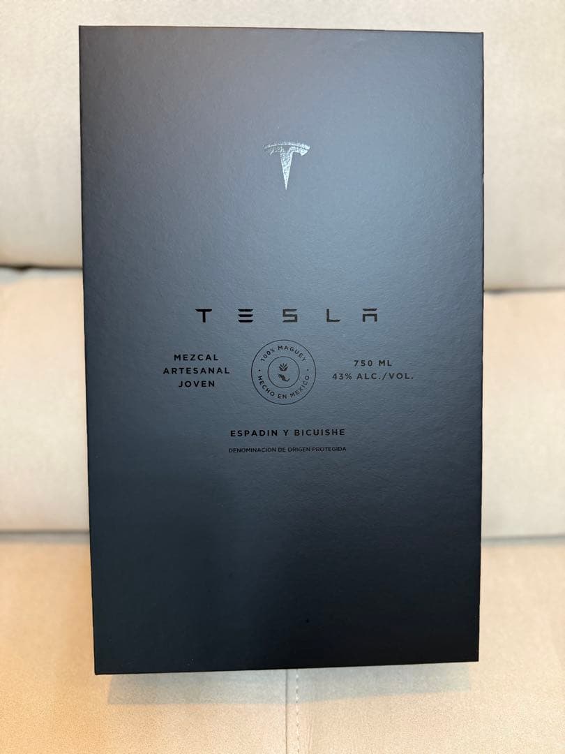 限定新品未使用TESLA メスカル 750ml 43% ALK/VOL