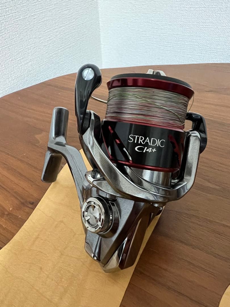 リール SHIMANO STRADIC CI4+ 2500S