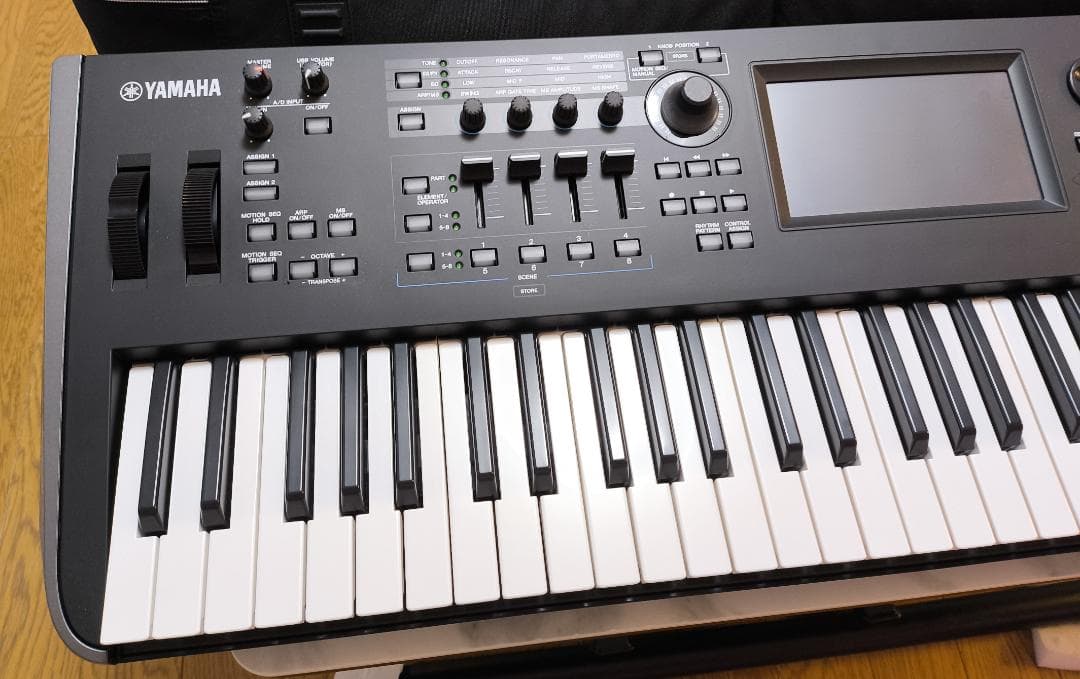 YAMAHA MODX6 シンセサイザー 中古美品