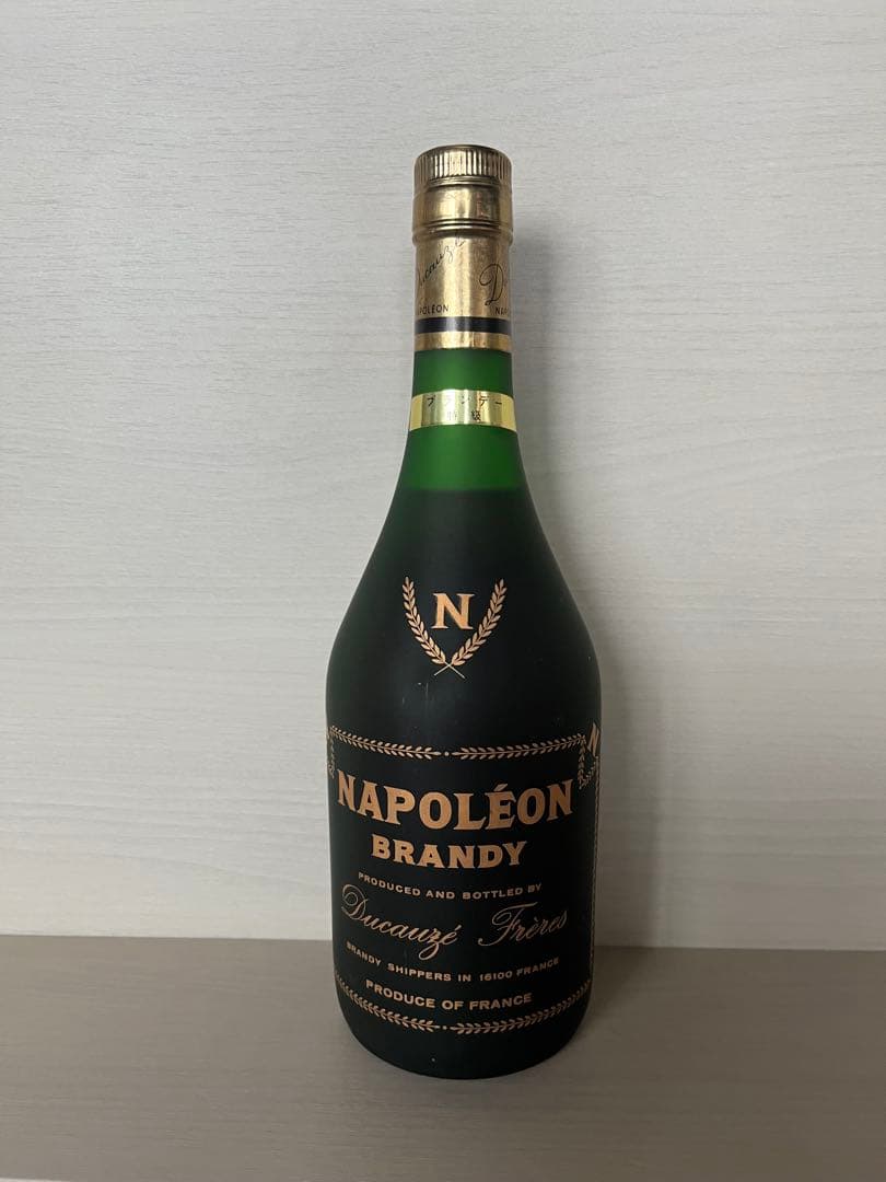 特級従価表示Rémy Martin & Napoléon ブランデー 4本セット