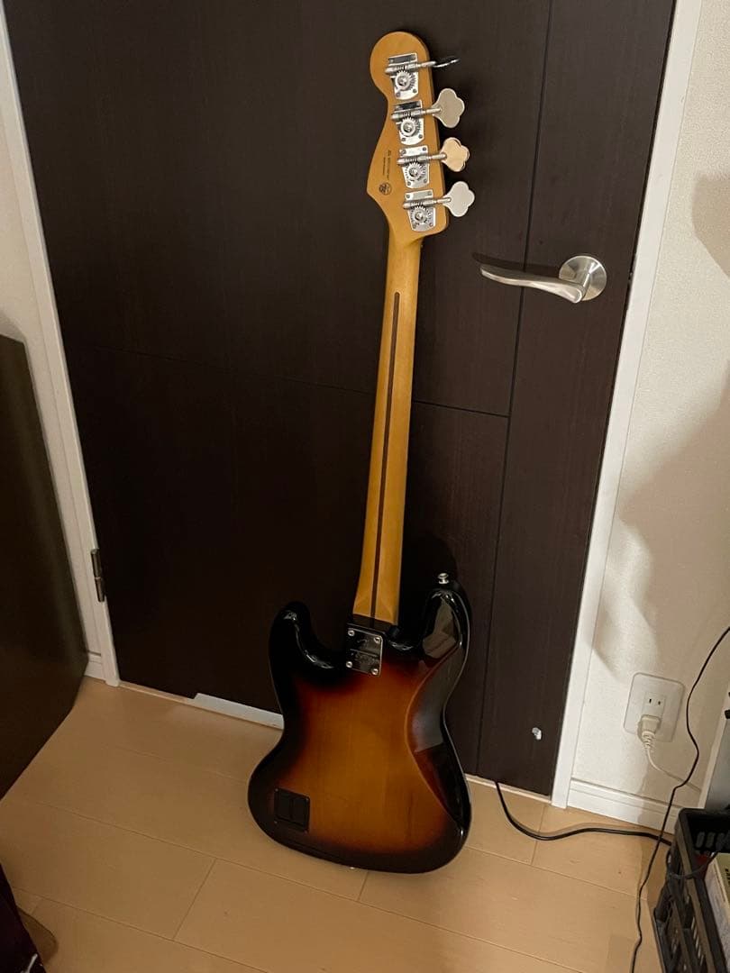ベース fender prayer Jazz bass