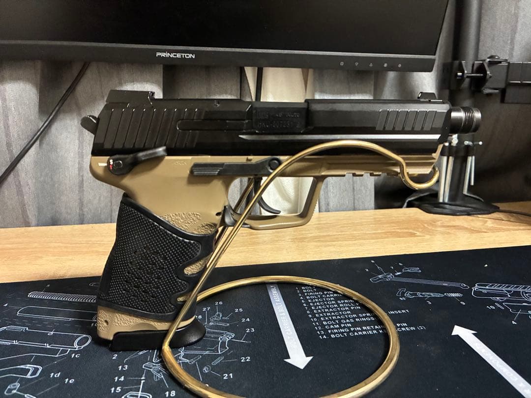 東京マルイ製 HK45 タクティカル（FDEカラー）、 サブマガジン2個付き