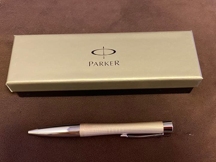 ⭐未使用　PARKERのボールペン