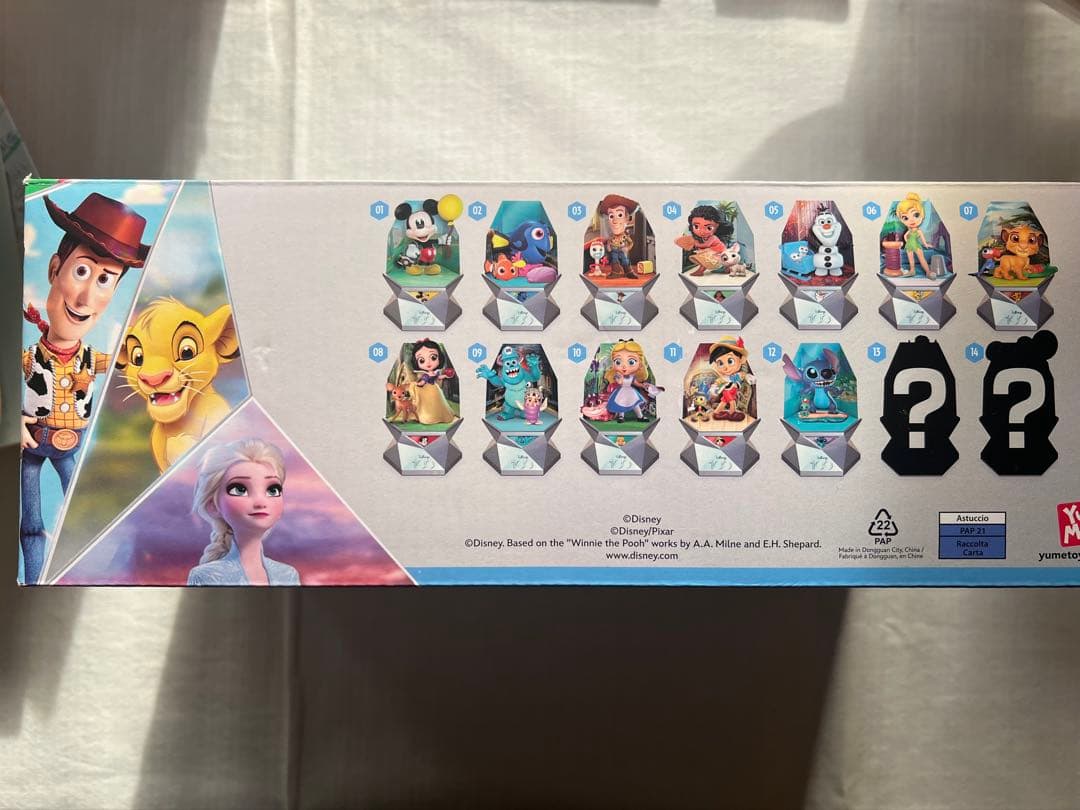 キーホルダー・アクリルキーホルダー Disney 100 Surprise Capsule
