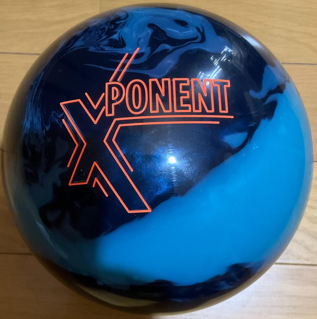 新品：ボウリングボール XPONENT PEARL エックスポーネントパール