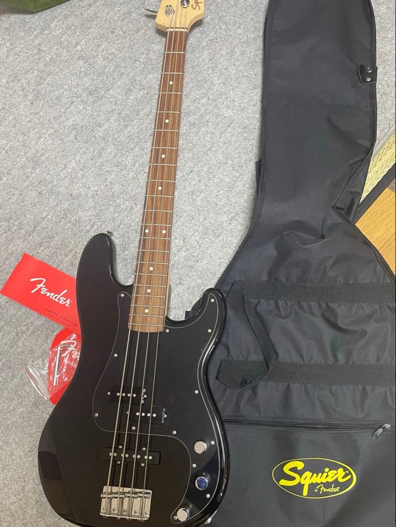 楽器店調整済み！Squier by Fender Precision BASS