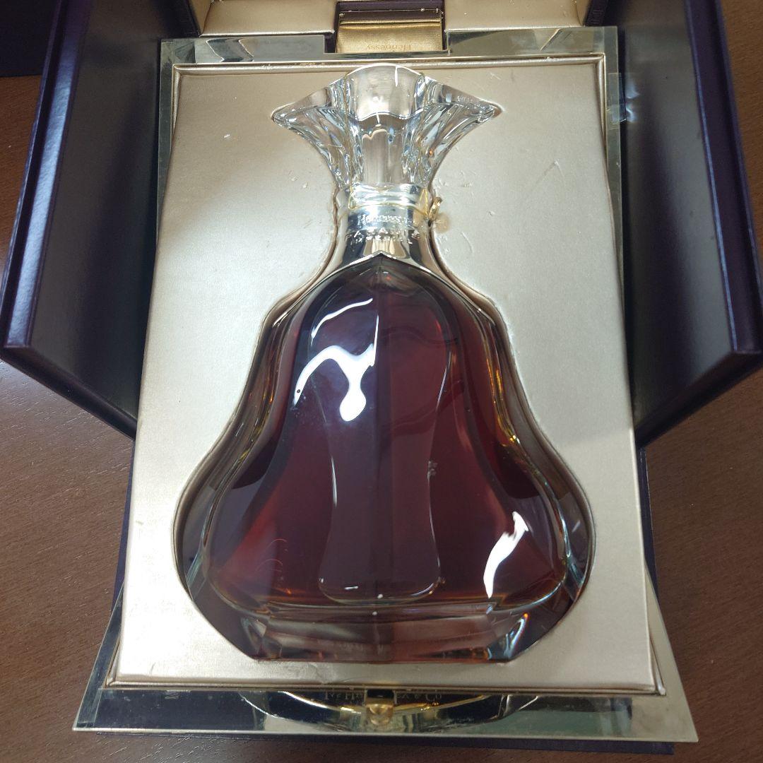 Hennessy Paradis Imperial 専用ボックス付き
