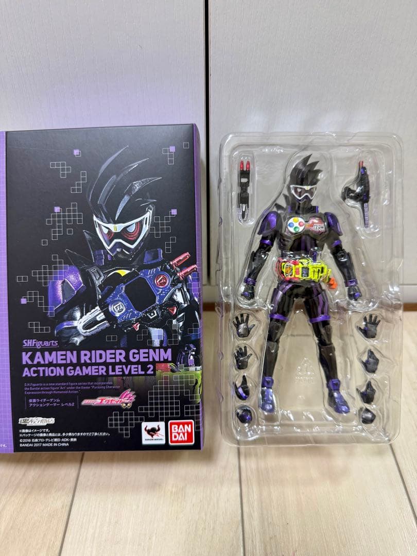 S.H.Figuarts 仮面ライダーゲンム アクションゲーマーレベル2