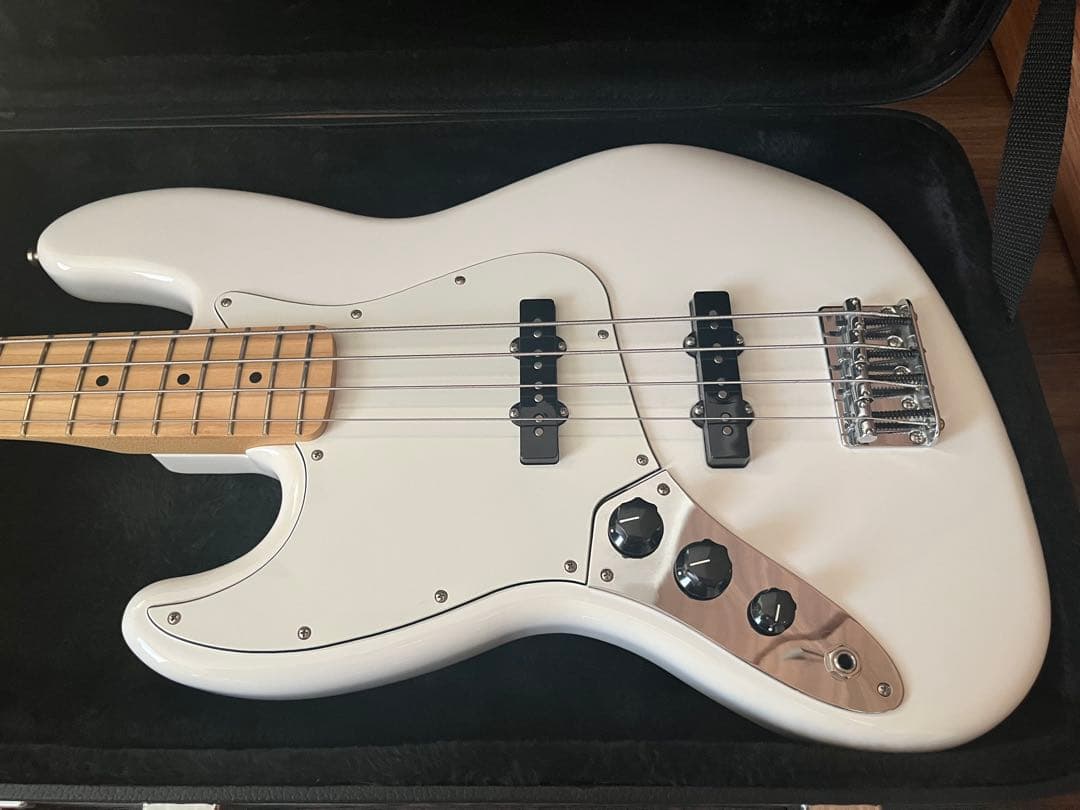 Fender / Jazz Bass Gator ハードケース付