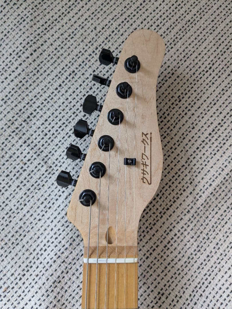 EMG 81 pickup on the Stratocaster エレキギター